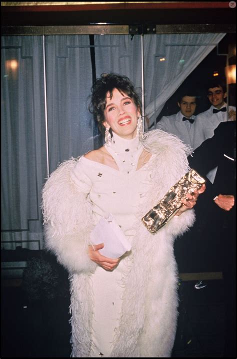Photo Isabelle Adjani César De La Meilleure Actrice Pour Lété
