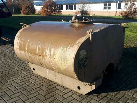 Wassertank Wasserbehälter 2300 Liter Stahl Bundeswehr Lutherwerke In
