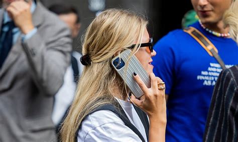 Can You Hear Me Now Hidden But Ingenious Iphone Hack Lets You Tune Out Surrounding Noise So