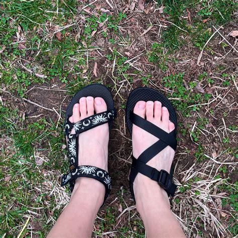 Chacos Vs Tevas Review Which Sandals Did Better In Testing