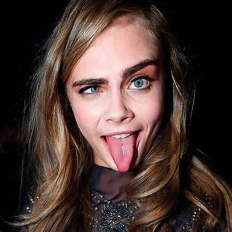 Cara Delevingne Yellow Teeth Cara Delevingne Debuted Cropped Grey Hair