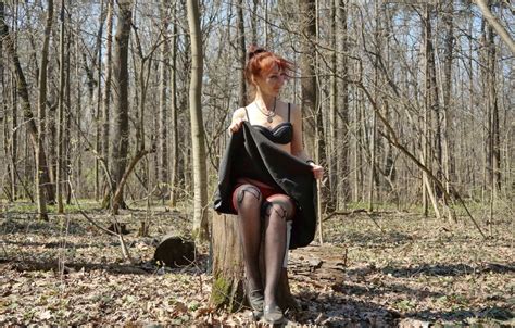 In Spring Forest On The Stomp 2 49 Pics Xhamster