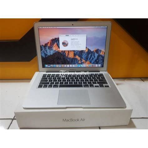 Laptop Mackbook Air GB Fullset Bekas Fungsi Normal Garansi Di
