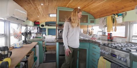 Elderly Couple Builds 35ft Solar Powered Skoolie To Freely Travel