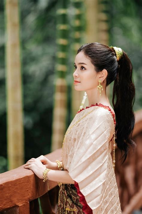 កូនស្រីអតីតតារាសម្ដែង កែវ កល្យាណ បញ្ចេញរូបថត Pre Wedding ឡើងស្រស់ស្អាតជាមួយគូដណ្ដឹង Khmerload