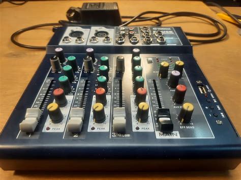 Yamaha F4 Usb Mixer Reverb