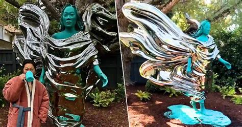 Priscilla Chan Mark Zuckerberg S Wife Is Immortalised In A Massive