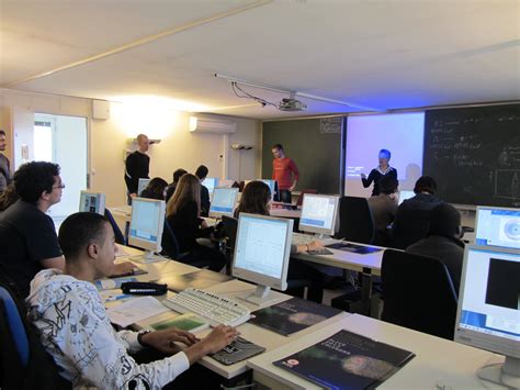 Masterclasses Alice 2012 Cern Document Server