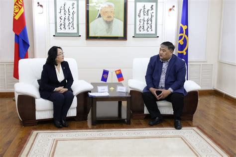 Дархан уул аймгийн засаг даргын тамгын газар