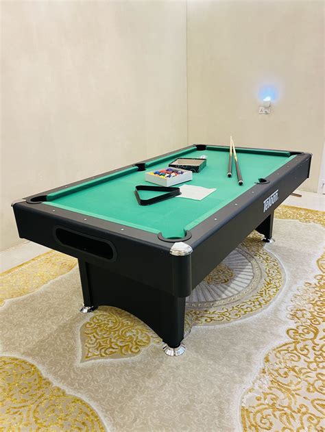 Billiard Table مزاد الدوحة