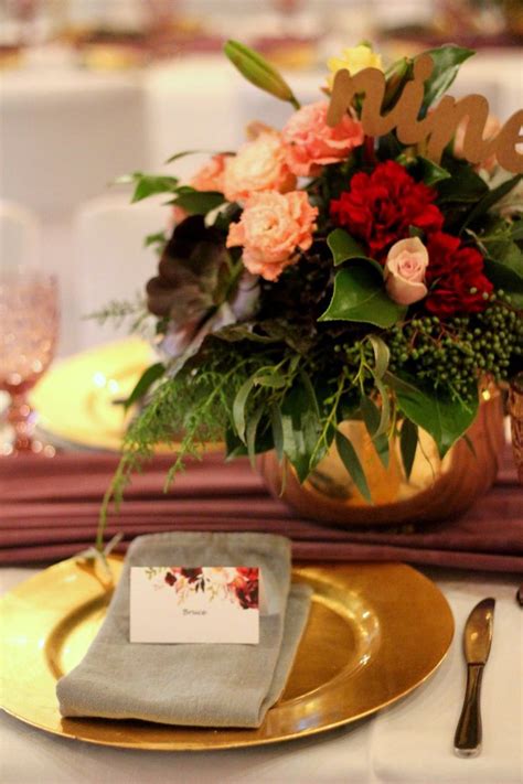 Pin By Js On Color Scheme Table Decorations Color Schemes Decor