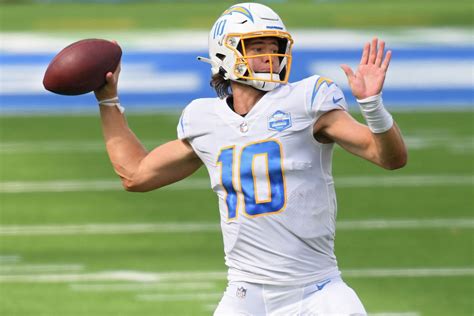 Quarterback Justin Herbert Pepsi Nfl Rookie Of The Year