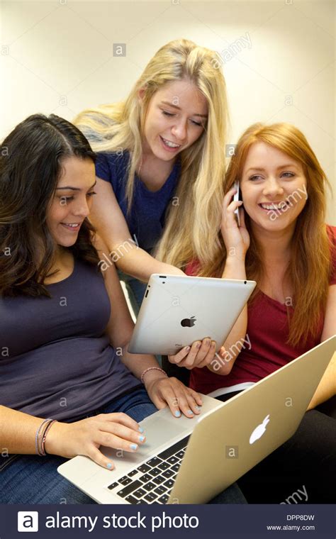 Apple Computer Products Hi Res Stock Photography And Images Alamy