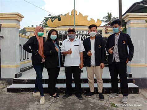 Mahasiswa Itera Survey Penerapan Teknologi Panel Surya Di Pulau Rimau