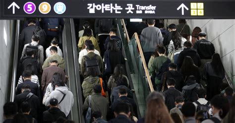 김포골드라인 출근시간대 고촌역 구급차·구급대원 상시 배치