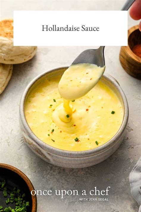 Easy Hollandaise Sauce Recipe