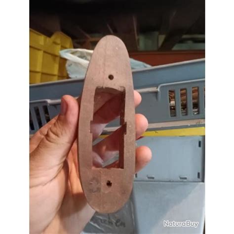 Cale De Crosse En Bois N1 Pièces Détachées Darmes Non Classées