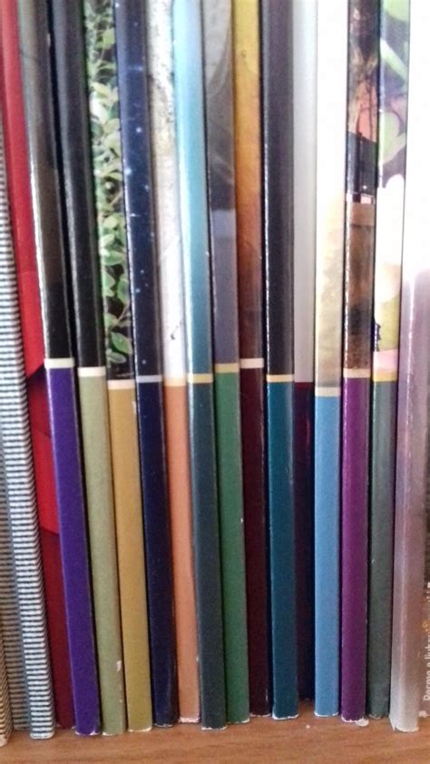 The Way These Lines Dont Match Up Perfectly Rmildlyinfuriating