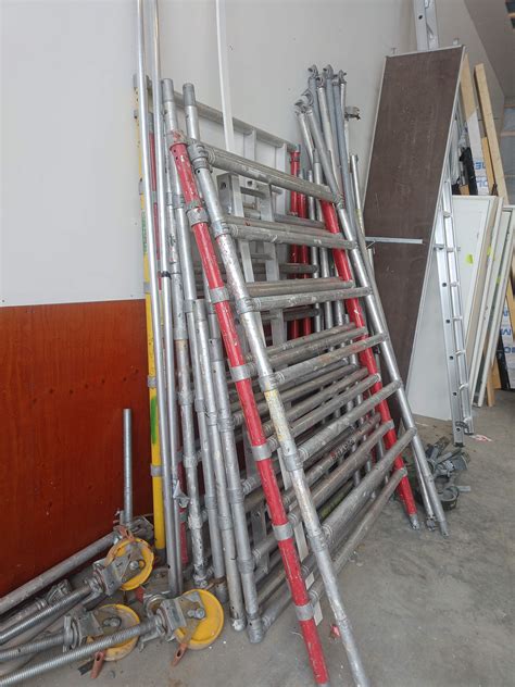 Lot Of Scaffolding Material Ps Auction We Value The Future