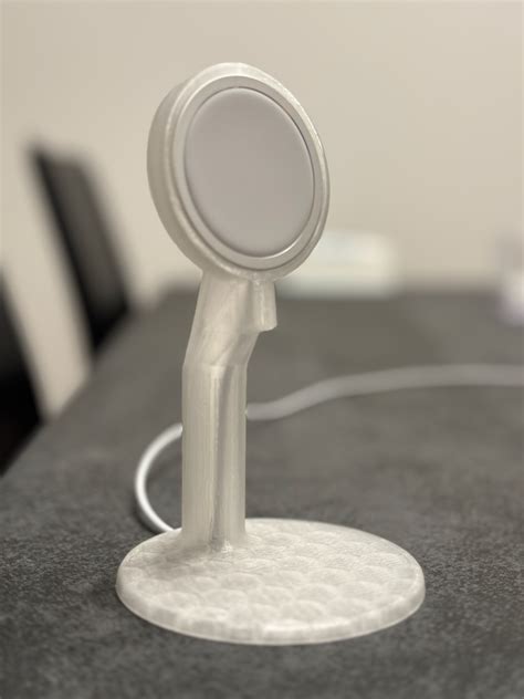 MagSafe Charger Stand By Einichi Download Free STL Model Printables Com
