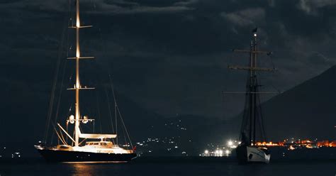 Bayesian Victims Sheltered In The Same Cabin Before Drowning