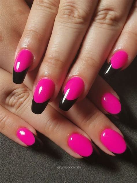 35 Hot Pink Nail Designs