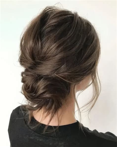 55 Chic And Cool Wedding Guest Hairstyles Styleoholic