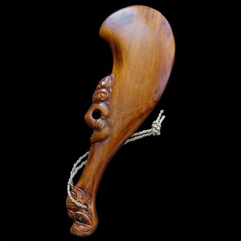 Polynesian Heritage Weapon Replicas Makana Hut