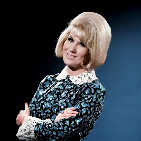 Britain S Queen Of Pop 46 Beautiful Photos Of Dusty Springfield In The