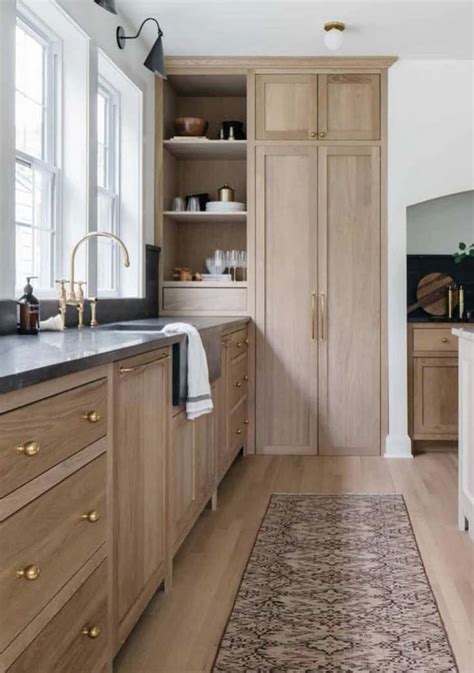 Modern Kitchen Ideas With Light Wood Cabinets And Gold Fixtures Big