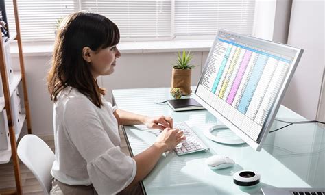 This Man S Girlfriend Created An Extensive Spreadsheet About Him And Their Relationship