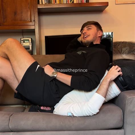 Facesitting Farting And Relaxing On The Human Sofa Fag на русском