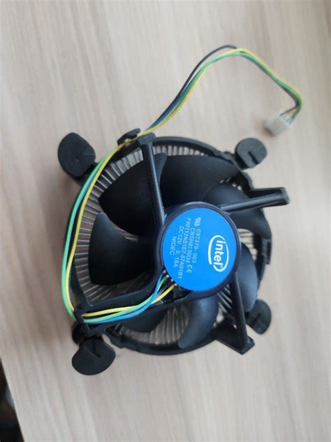 Intel Cpu Fan Computers And Tech Parts And Accessories Computer Parts On Carousell