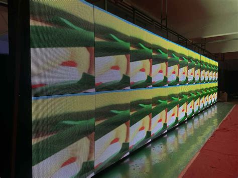 100sqm Outdoor P10 Fixed LED Display Shipped To Poland Dazzview LED