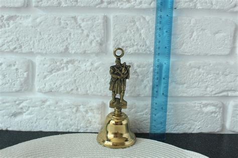 Дуже гарний вінтажний дзвоник металічний латунь — ціна 630 грн у каталозі Статуетки Купити