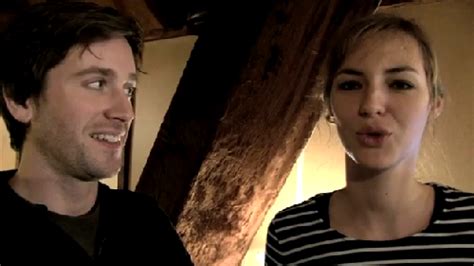 Video Adèle Blanc Sec Louise Bourgoin En Duo Avec Thomas Dutronc