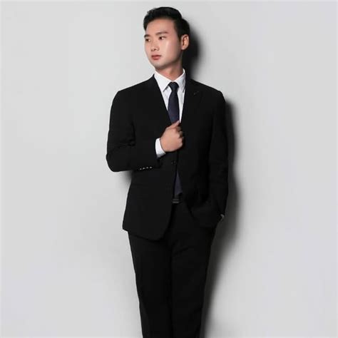 Minyong Minyong Y • Threads Say More