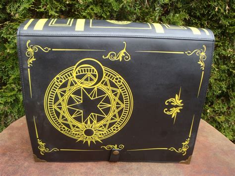 Thinkgeek Black Magic Spell Book Messenger Bag Damag Gem