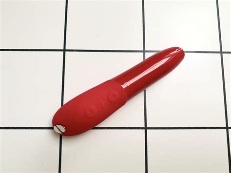 8 Best Sex Toys For Beginners Actually Tested Bedbible Com