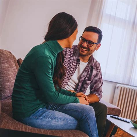 6 Ways To Stop Being A Selfish Husband And Truly Listen To Your Wife Mary Morrissey YourTango