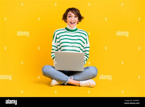 Full Length Photo Of Young Surprised Woman Programmer Reaction Crazy