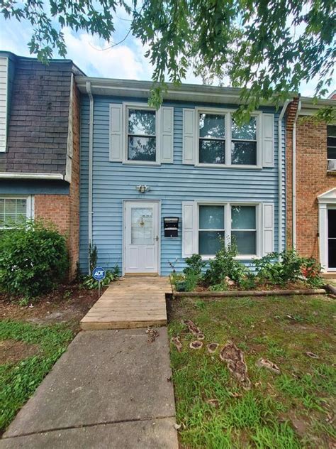 3313 Weeping Willow Ln Virginia Beach Va 23453 Condo For Rent In