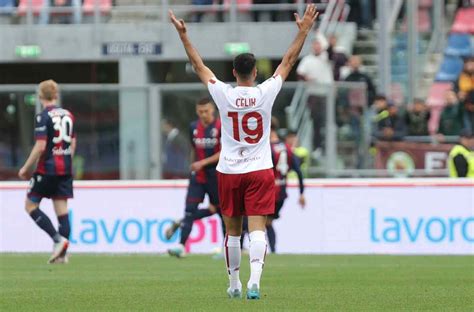 Roma Altro Guaio Per Mourinho Celik Sostituito Per Un Fastidio Muscolare Tvplay It