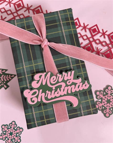 Green And Pink Christmas T Wrap Ideas Artofit