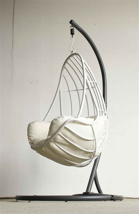 Outdoor Swing Chair For City And Yard