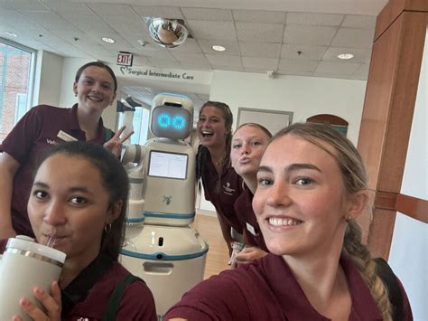 Diligent Robotics On Linkedin Moxionthemove Cobot