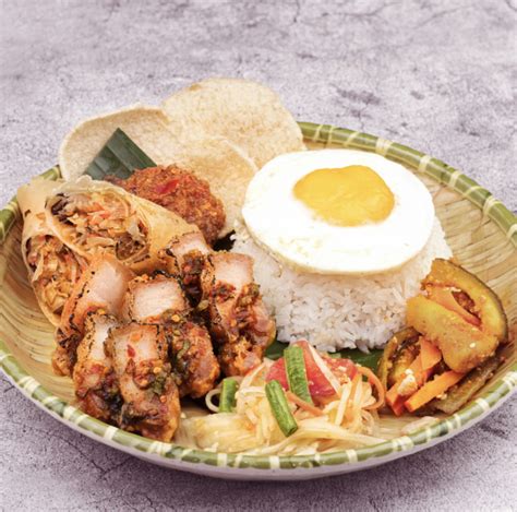 Chew Chor Meng Opens New Thai Bistro At Henderson Road Sells Thai Style Hotpot From S 48 80