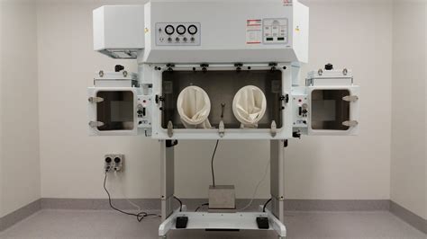 Pharmacy Isolators Laboratory Equipment Laftech Aus And Nz