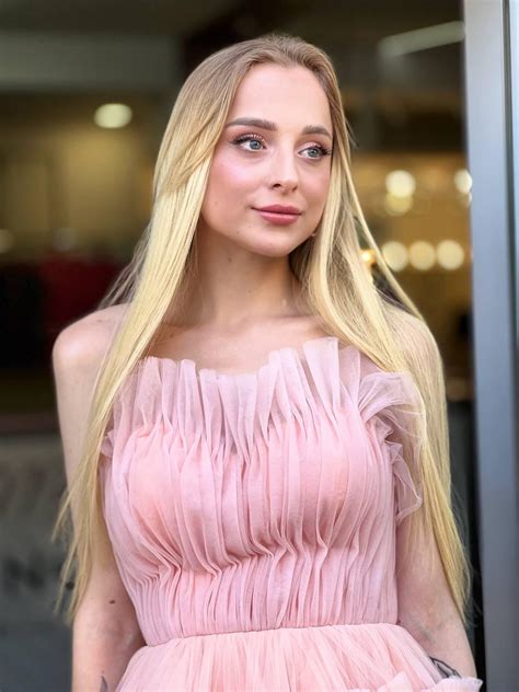 rate me please and be honest F23 : r/FaceRatings