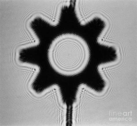 Fresnels Diffraction Altaatila